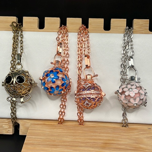 Jewelry | Aromatherapy Diffuser Locket Necklace | Poshmark